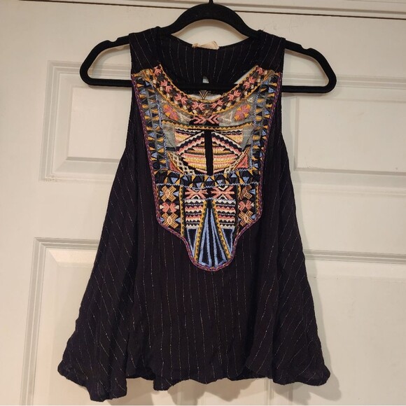 Altar'd State | Tops | Altard State Black Flowey Cropped Tank | Poshmark